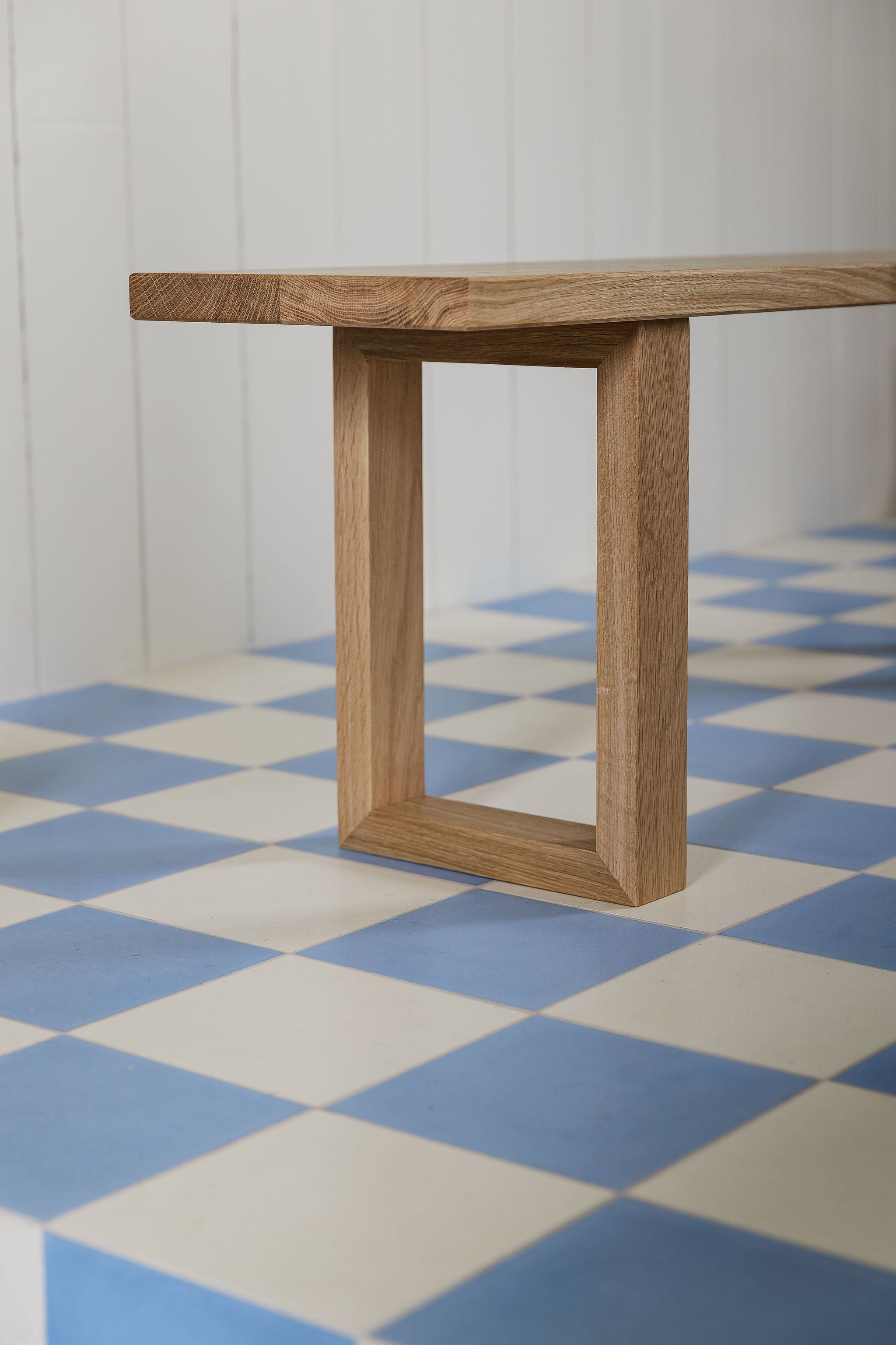 'Sussex' Solid Oak Bench – Colin & Peg